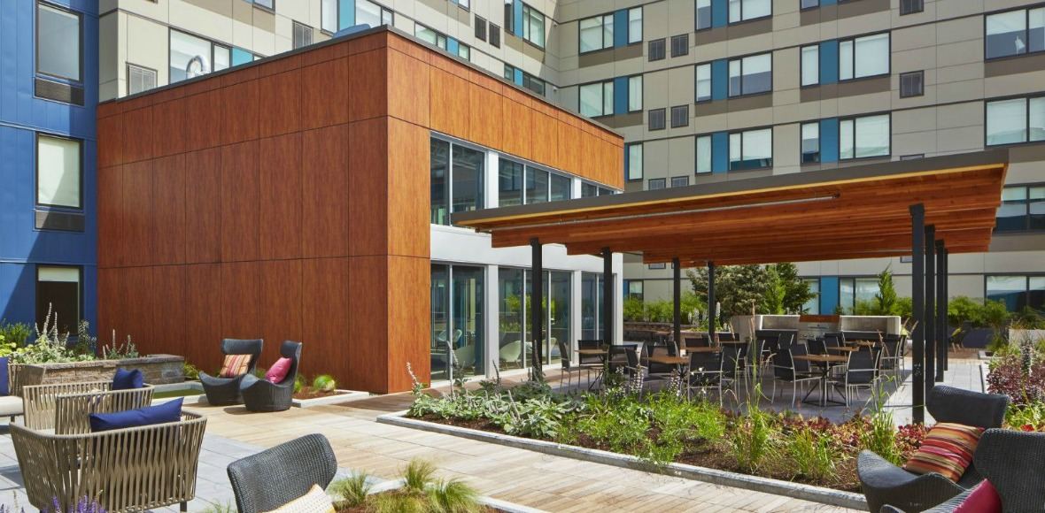 Aloft-Element-Hotels-Seattle-Redmond-WA (2) - Innotech Windows & Doors
