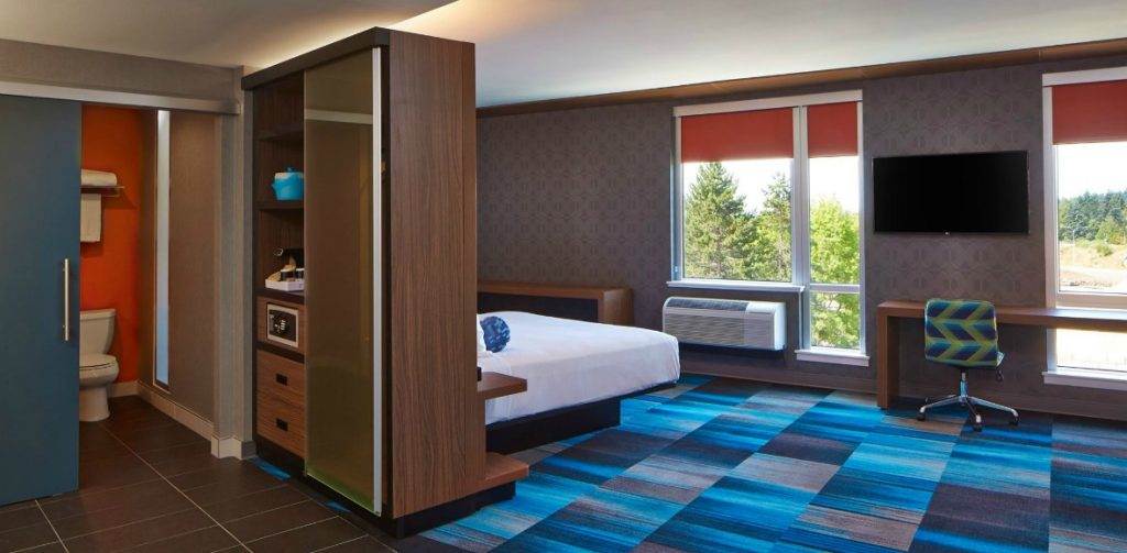 Aloft-Element-Hotels-Seattle-Redmond-WA (4) - Innotech Windows & Doors